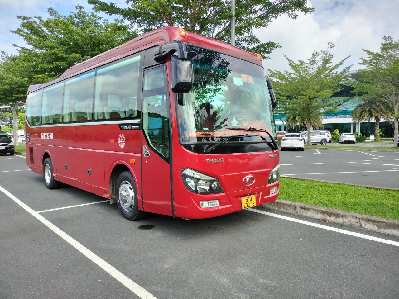 Thuê xe du lịch, cho thue xe, xe 16 cho, xe 29 cho , xe 45 cho, thue xe ...